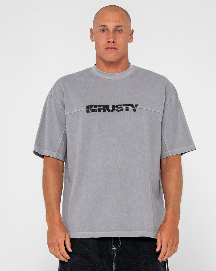 Commander Short Sleeve Tee | Rusty USA